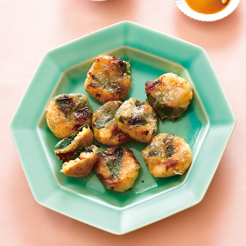 ライスペーパーでえびにら玉まんじゅう｜だいどこログ[生協パルシステムのレシピサイト]